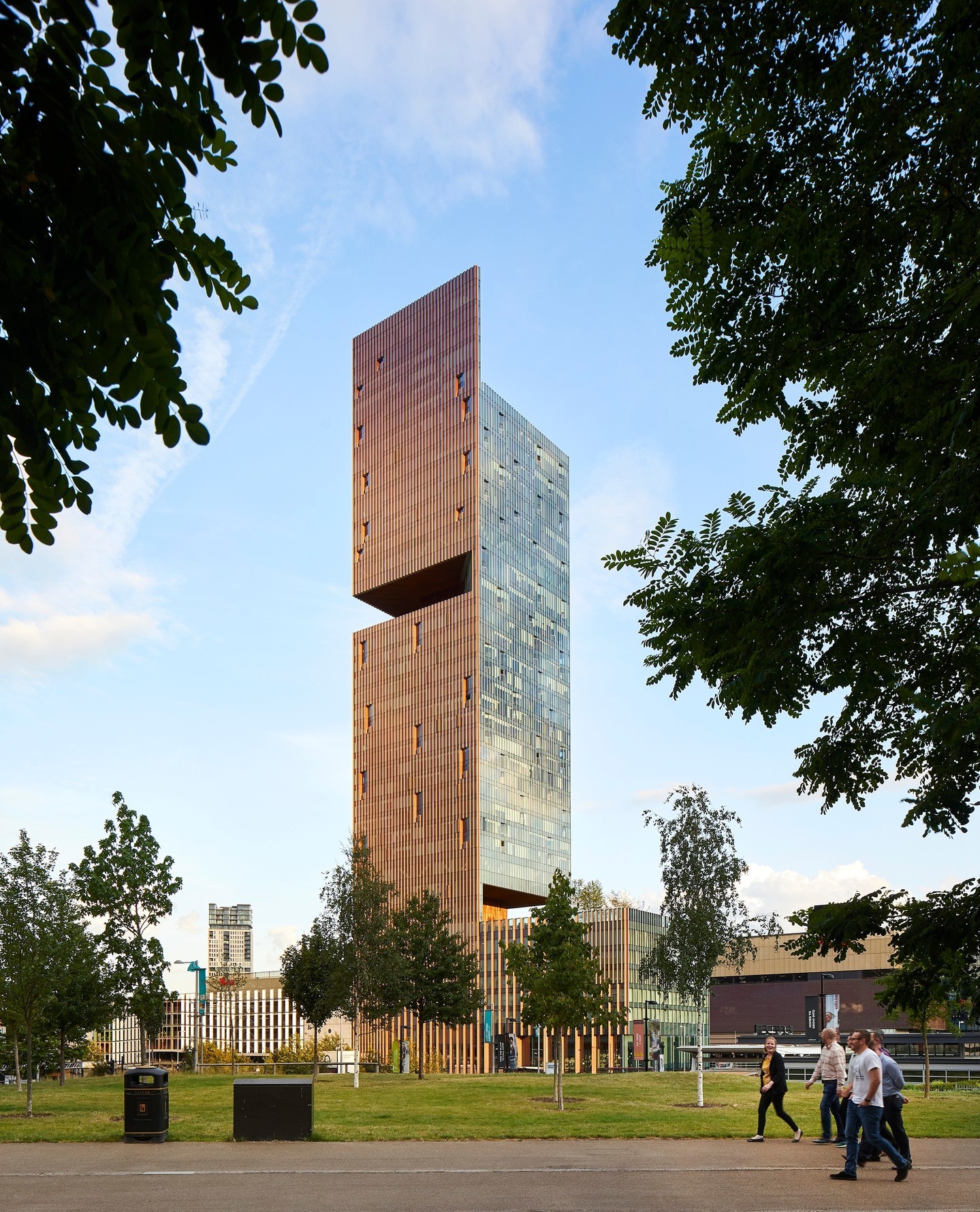 About Us | Manhattan Loft Gardens